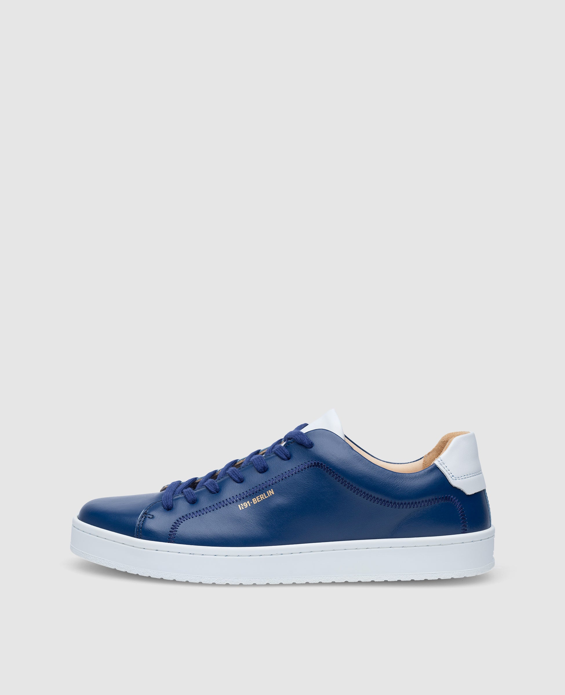 Moderne Sneaker aus Leder | N91 bei Shoepassion